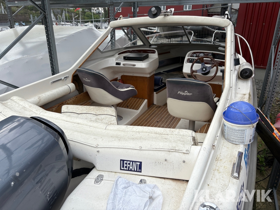 Motorbåt Flipper 630 ht, Haninge, Klaravik auktioner