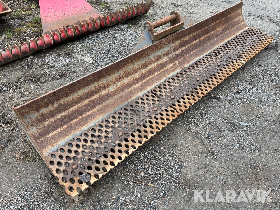 Isskrapa, Stockholm, Klaravik auktioner