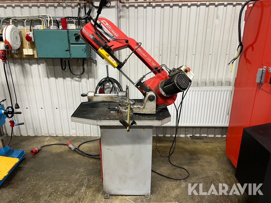 Bandsåg Bomar Pulldown 225.160, Finspång, Klaravik auktioner