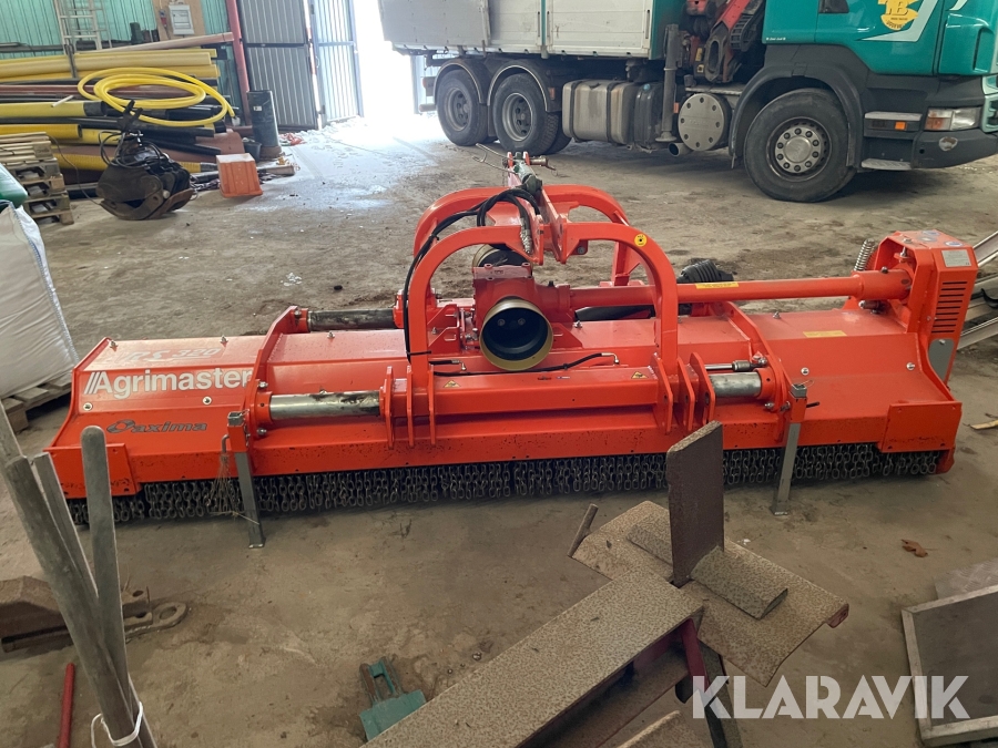 Slaghack Agrimaster RS 320, Uddevalla, Klaravik auktioner