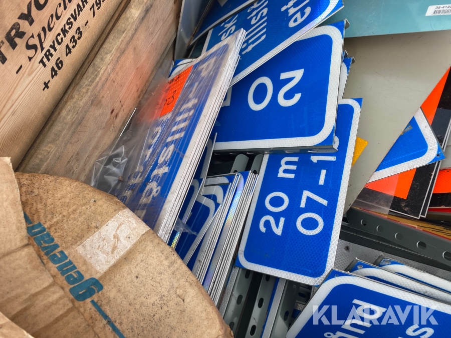 Skyltmaterial, Gävle, Klaravik auktioner