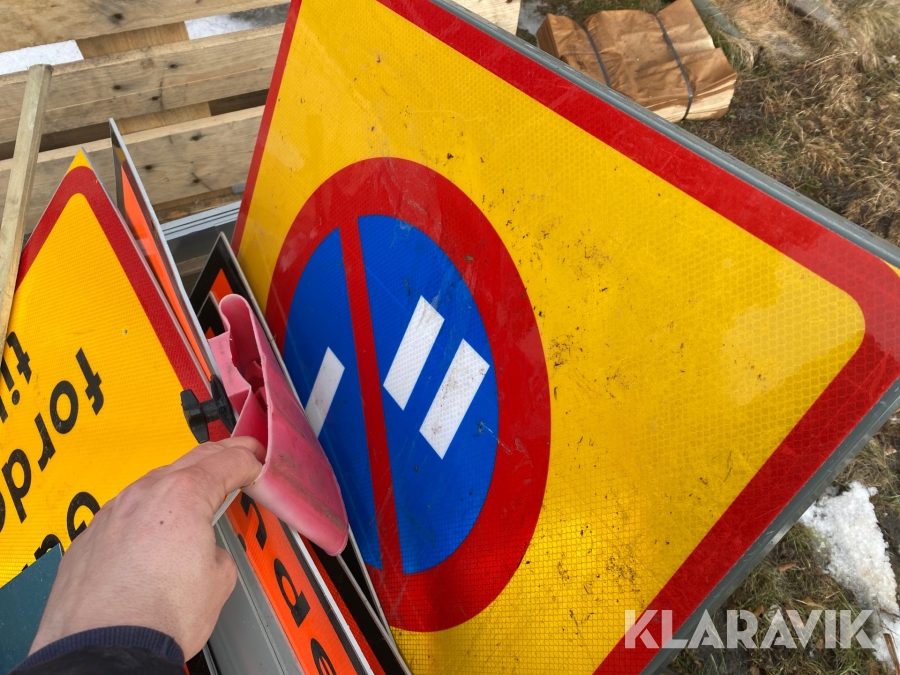 Skyltmaterial, Gävle, Klaravik auktioner