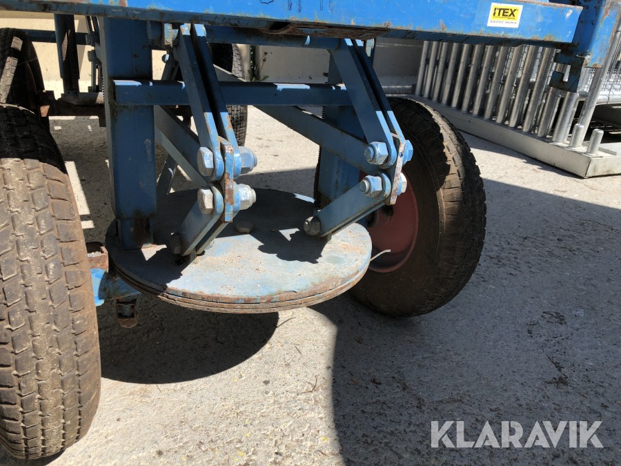 Klaravik Auktioner | Dragvagn