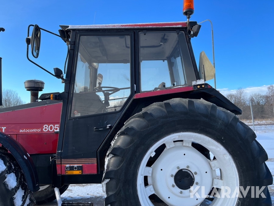 Traktor Valmet 805-4, Hallstahammar, Klaravik auktioner