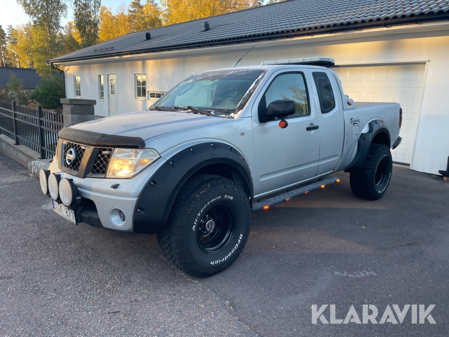 A-traktor Nissan Navara, Arvika, Klaravik auktioner