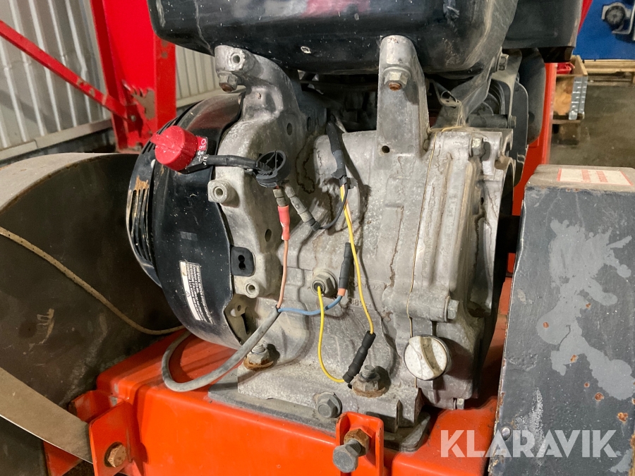 Bensindriven Golvsåg Husqvarna FS 400 LV, Jönköping, Klaravi