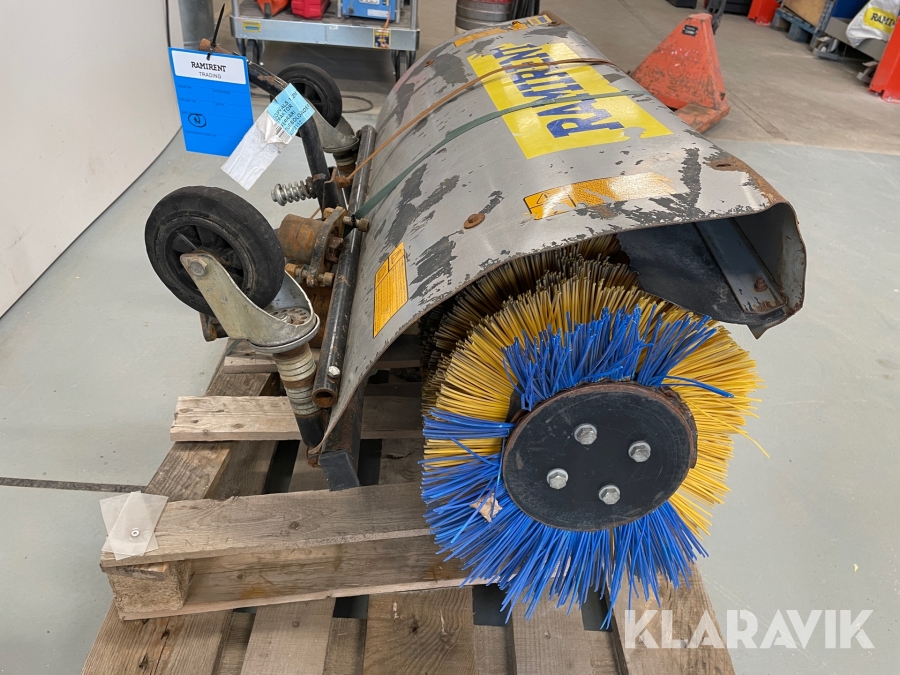 Sopvals Ferrari Sweeper 100, Svalöv, Klaravik auktioner