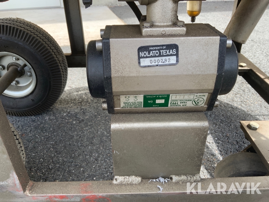 Isbläster Cryo Genesis 150-100, Vetlanda, Klaravik auktione