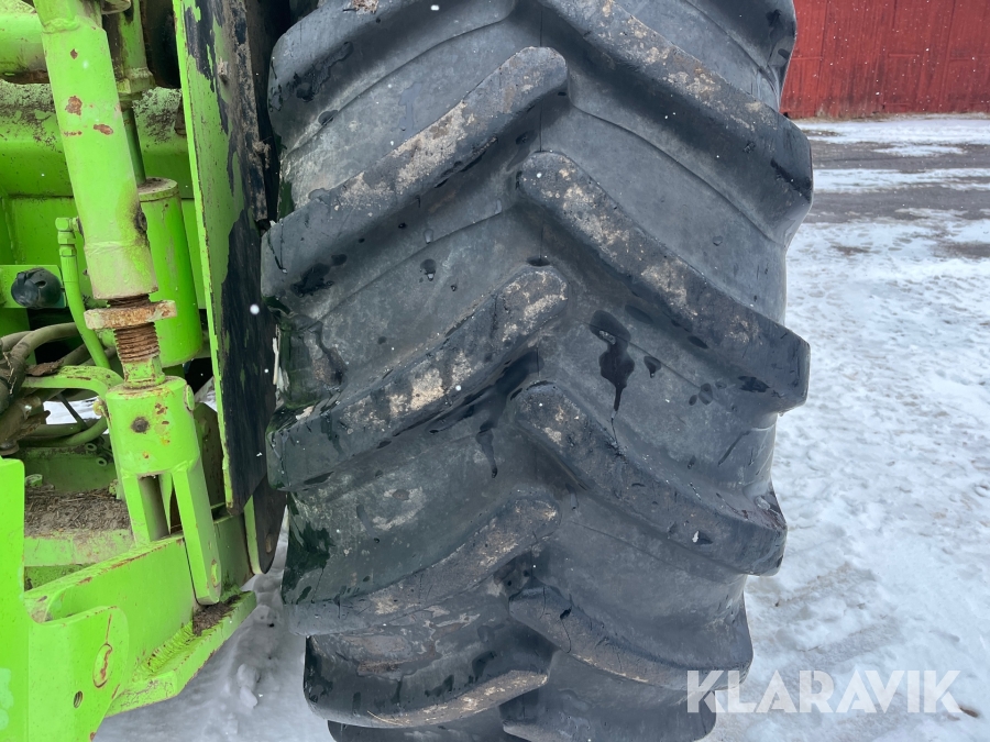 Traktor Steiger Cougar III ST250, Uppsala, Klaravik auktione