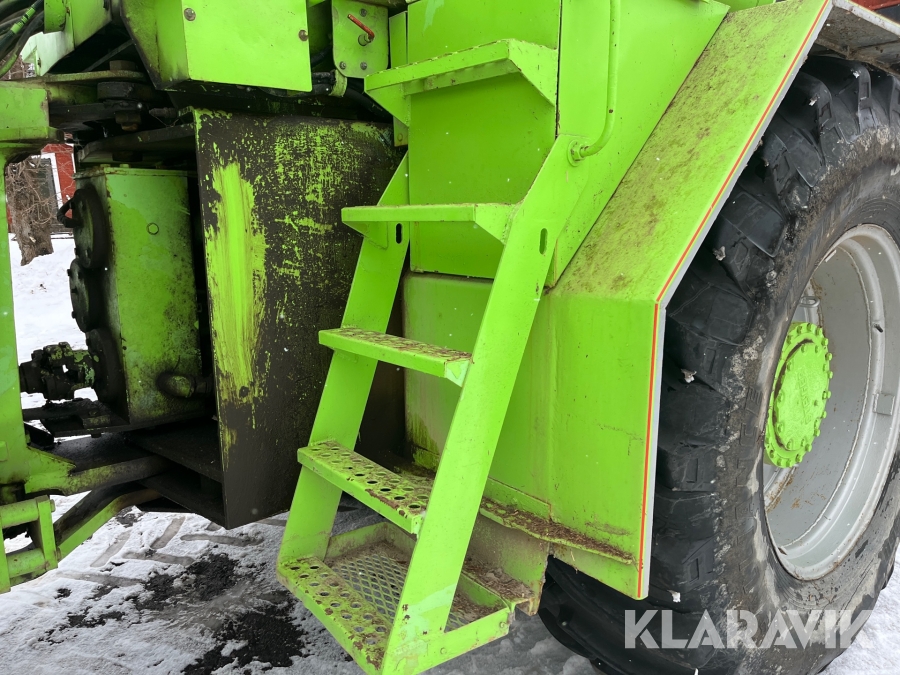 Traktor Steiger Cougar III ST250, Uppsala, Klaravik auktione