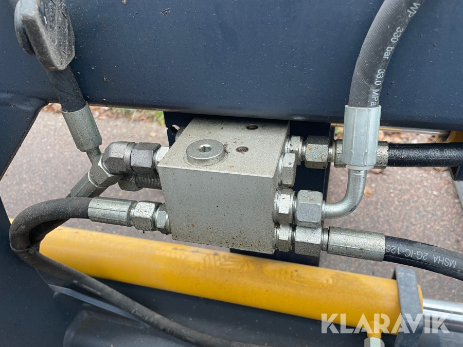 Hydrauliska pallgafflar Drivex GHH2500-BM, Falun, Klaravik a