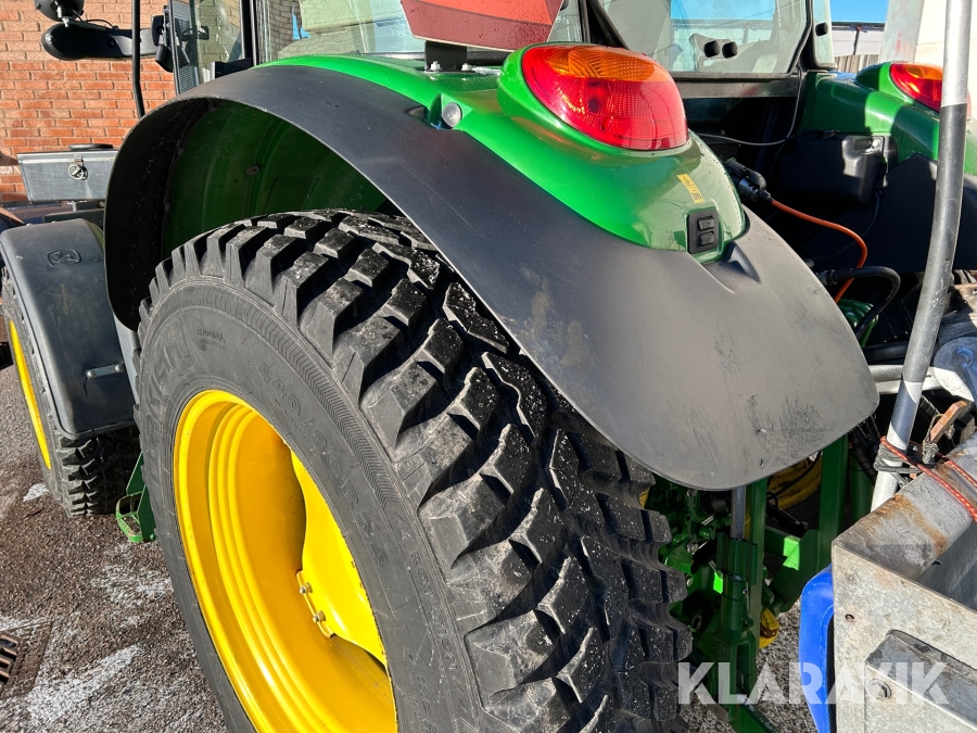 Traktor John Deere 5100R, Uppsala, Klaravik auktioner