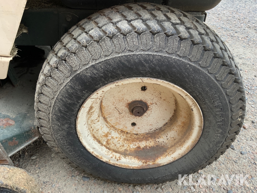 Klaravik Auktioner | Gräsklippare Bolens ST160 hydro