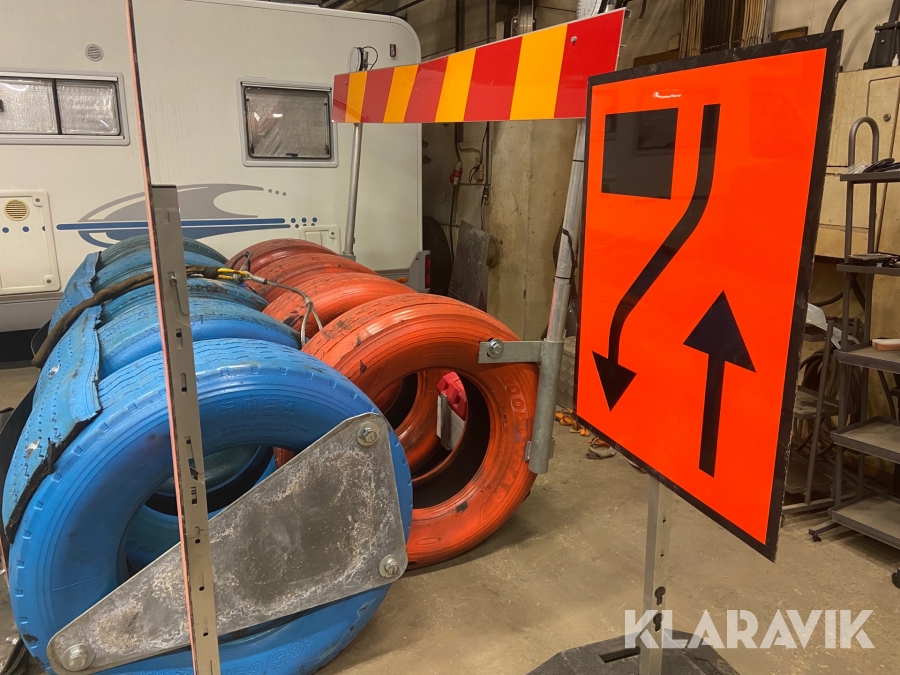 Klaravik Auktioner | Trafikbuffert ATA för 100 km/h