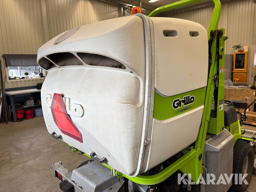 Gräsklippare Grillo FD 2200 TS, Kalmar, Klaravik auktioner