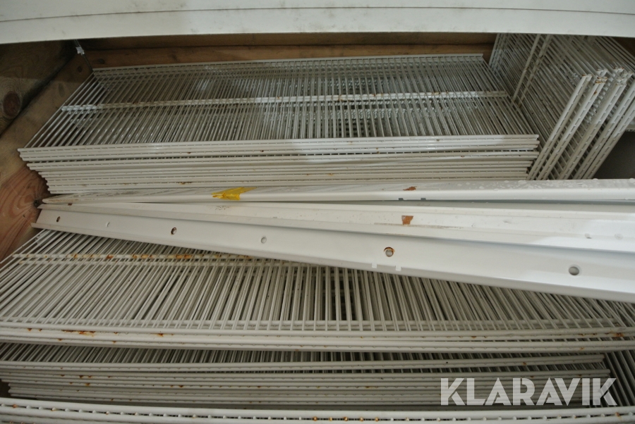 Hyllsystem 2 pallar Elfa Hyllplan typ nät, Jönköping, Klarav