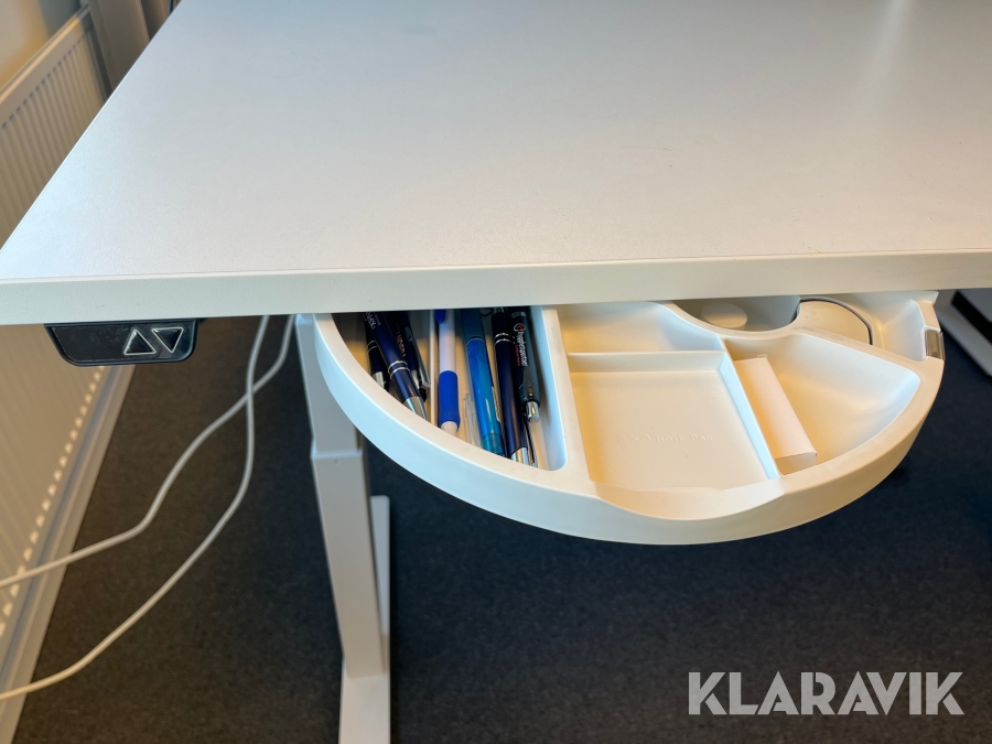 Kontorsbord 4st, Norrköping, Klaravik auktioner