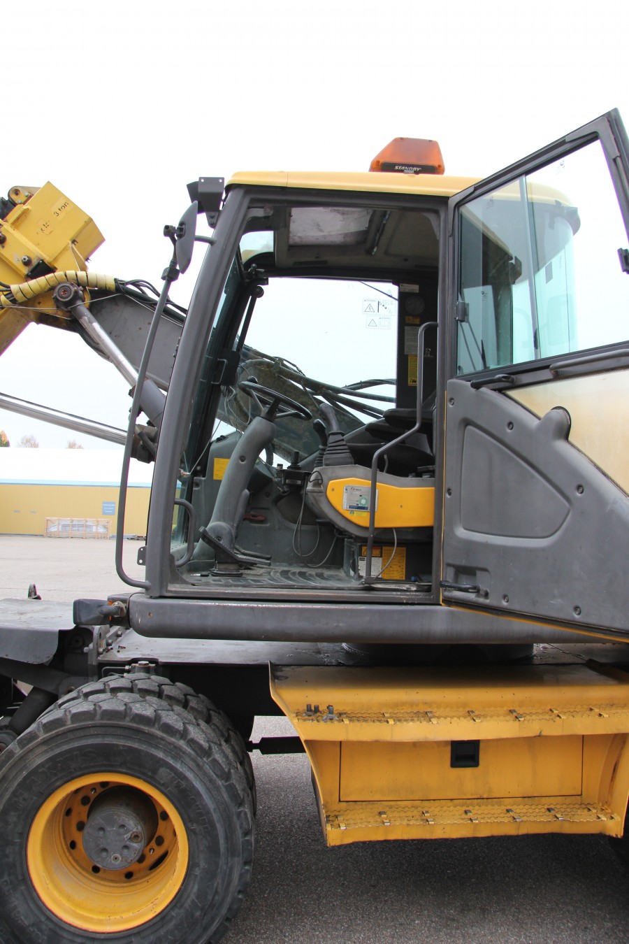 Elementsättare för montering av betongelement