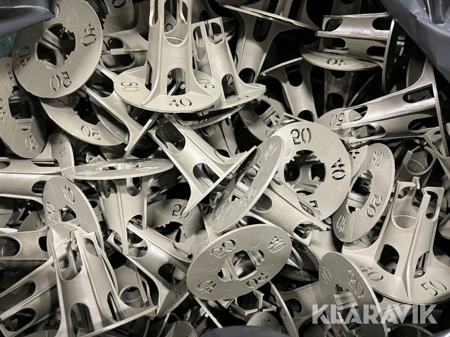 Distanser 40-50 för armering ca 500 st, Laholm, Klaravik auk