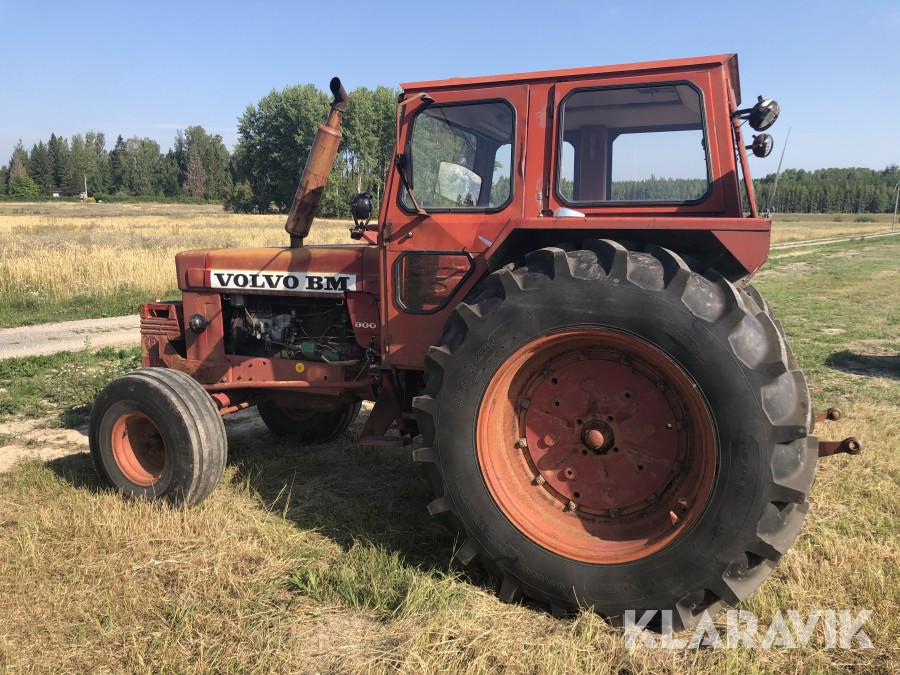 Traktor Volvo BM T800