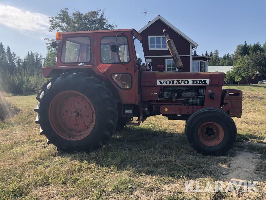 Traktor Volvo BM T800