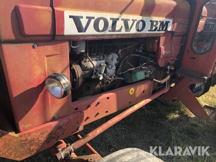 Traktor Volvo BM T800
