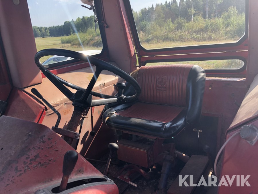 Traktor Volvo BM T800