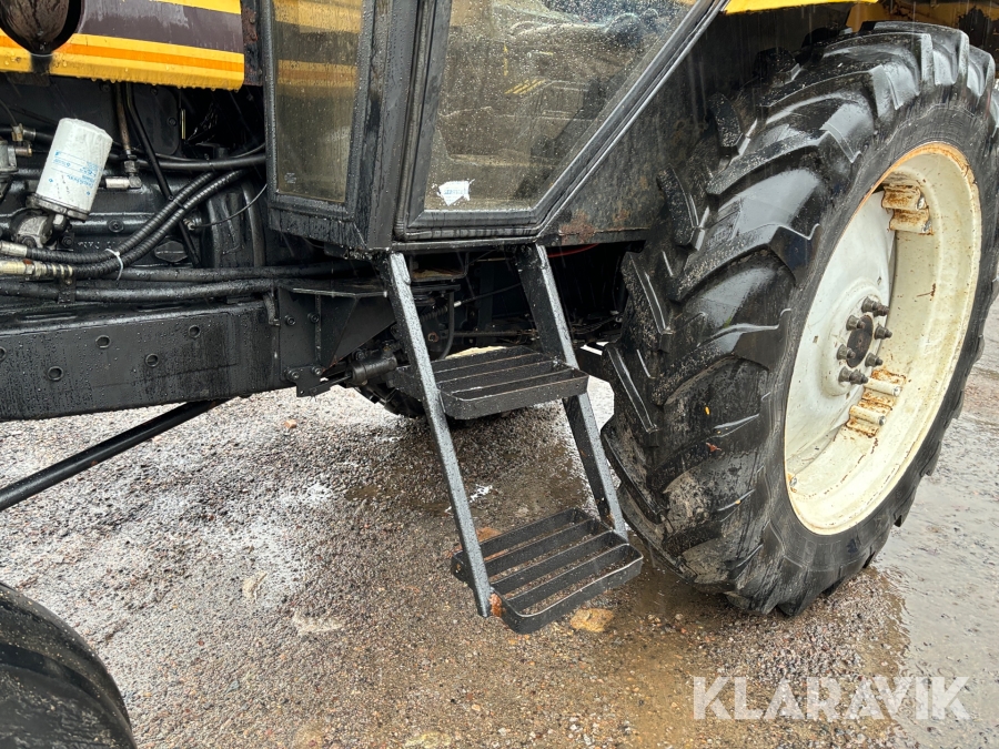 Traktor Marshall 802 XL, Ronneby, Klaravik auktioner