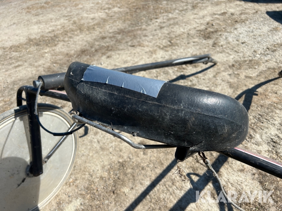 Sulky Royal Hawk, Sundsvall, Klaravik auktioner