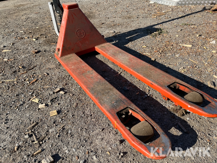 Palltruck med manuell drivmotor BT PRO LIFTER, Järfälla, Kla