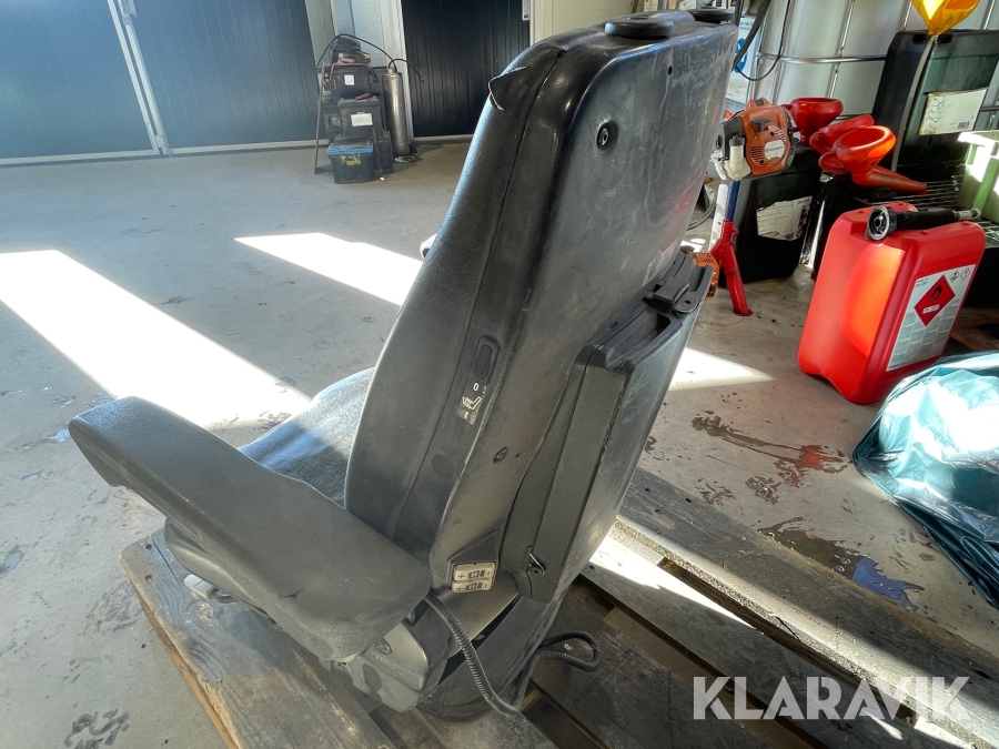 Luftstol Grammer, Enköping, Klaravik auktioner