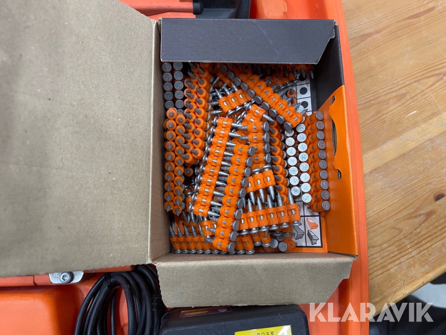 Spik- & Bultpistol Spit Pulsa 700P, Nynäshamn, Klaravik auk