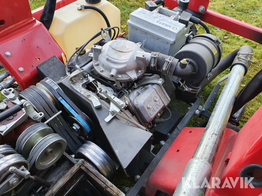 Klaravik Auktioner | Gräsklippare Gianni Ferrari 630 Turbograss