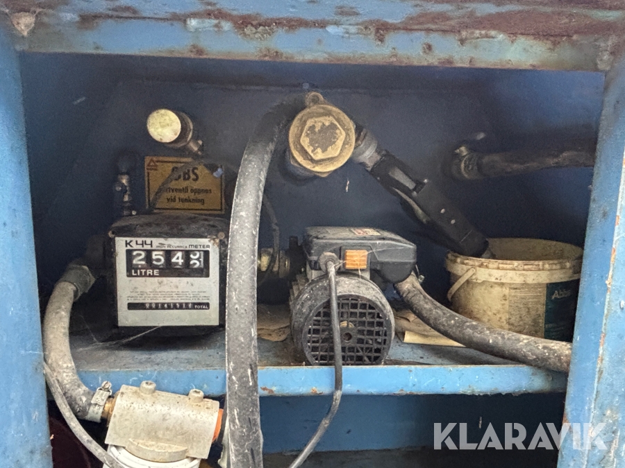 Dieseltank Lycksele 1700L, Sundsvall, Klaravik auktioner