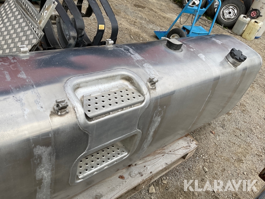 Aluminiumtank, Lycksele, Klaravik auktioner