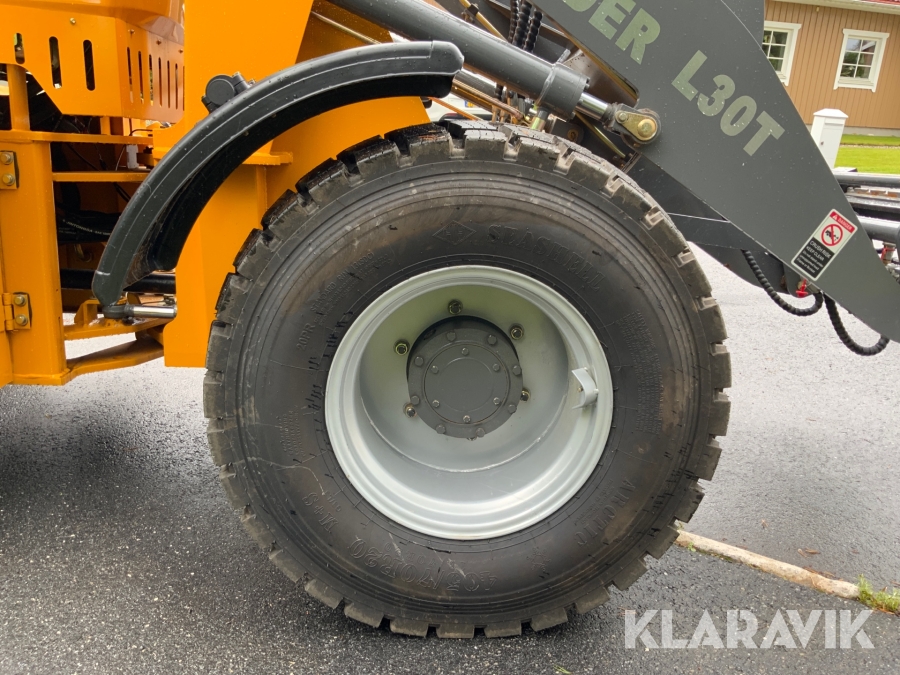 Hjullastare Multiloader L30T, Umeå, Klaravik auktioner