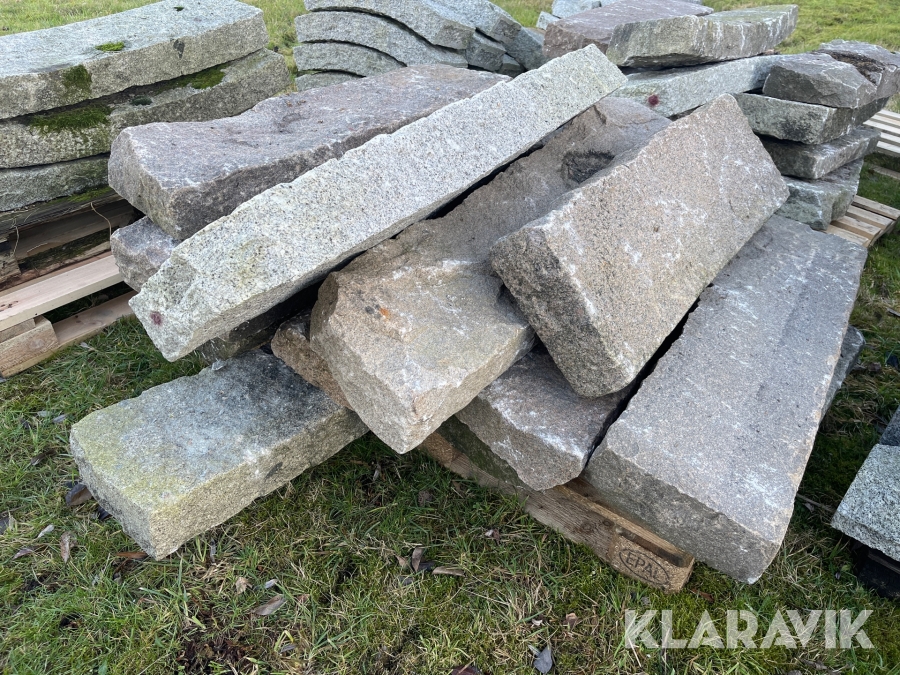 Parti med råkantsten, Göteborg, Klaravik auktioner