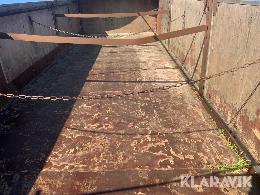 Spannmålsvagnar, Ystad, Klaravik auktioner