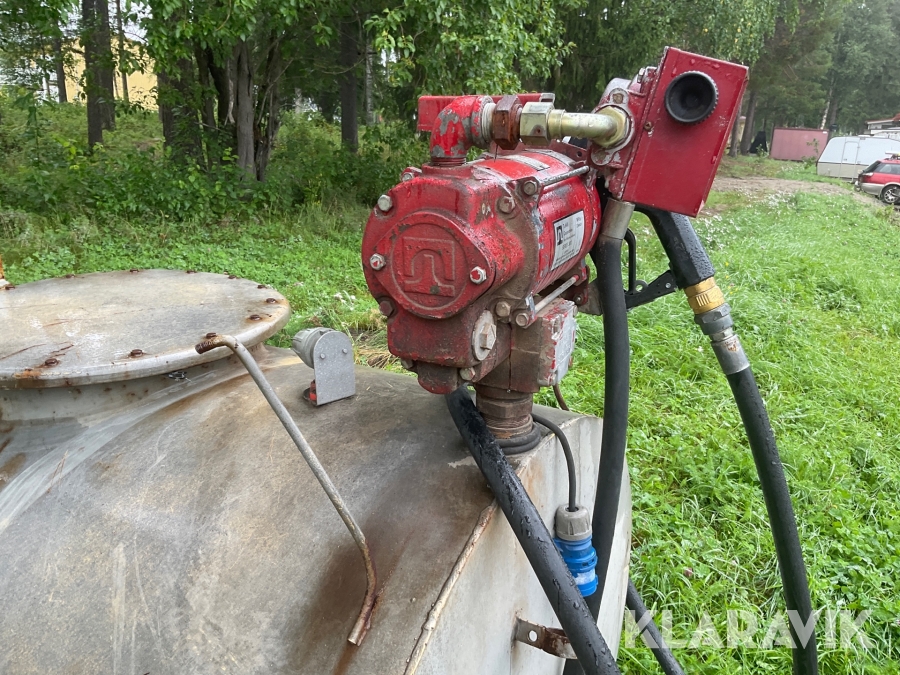 Farmartank, Lycksele, Klaravik auktioner