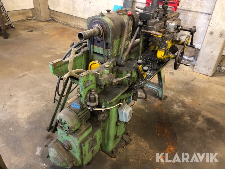 Klaravik Auktioner Revolversvarv Försvarets Fabriksverk