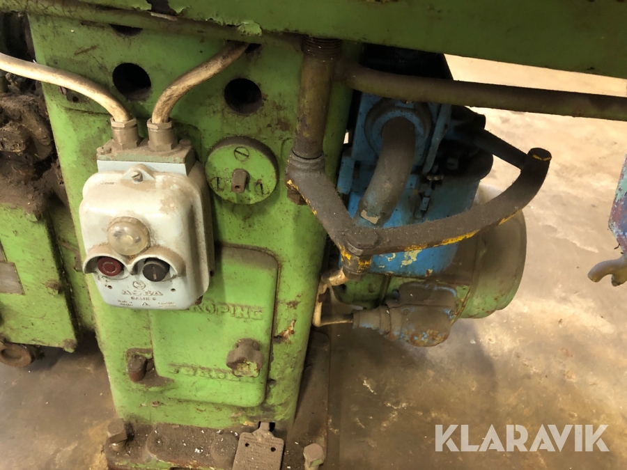 Klaravik Auktioner Revolversvarv Försvarets Fabriksverk