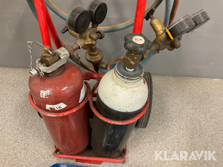 Gassvets med vagn, Åmål, Klaravik auktioner