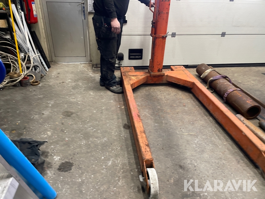 Lyftkran Köp-kraft VK 2000, Sundsvall, Klaravik auktioner