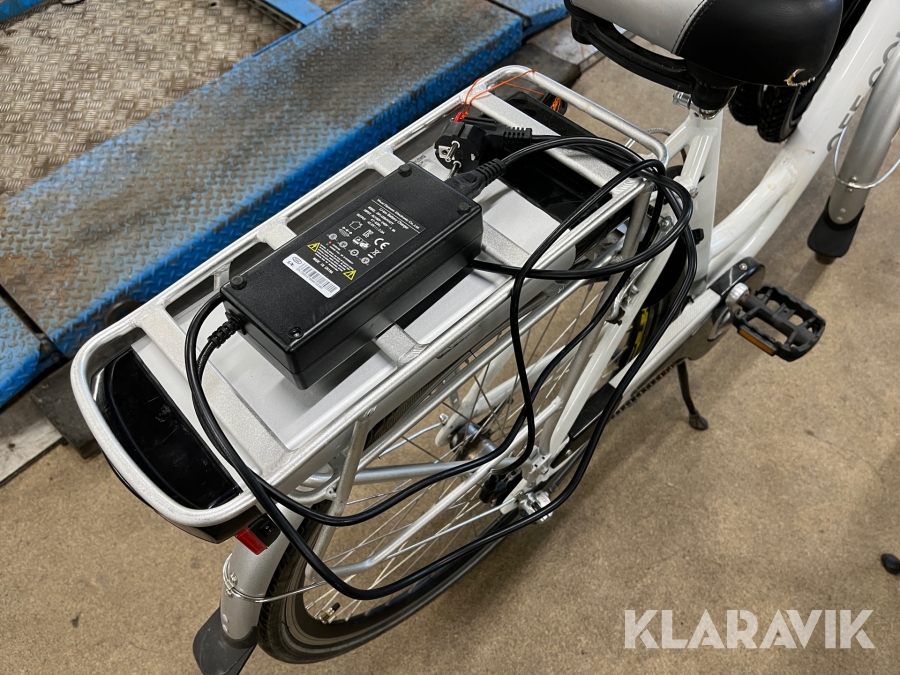 Elcyklar 2 st Off Course 28", Laholm, Klaravik auktioner