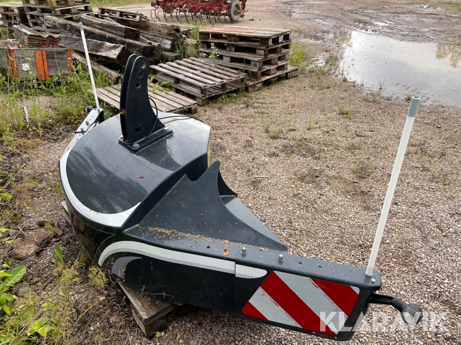 Motvikt Tractorbumper SW1800, Rättvik, Klaravik auktioner
