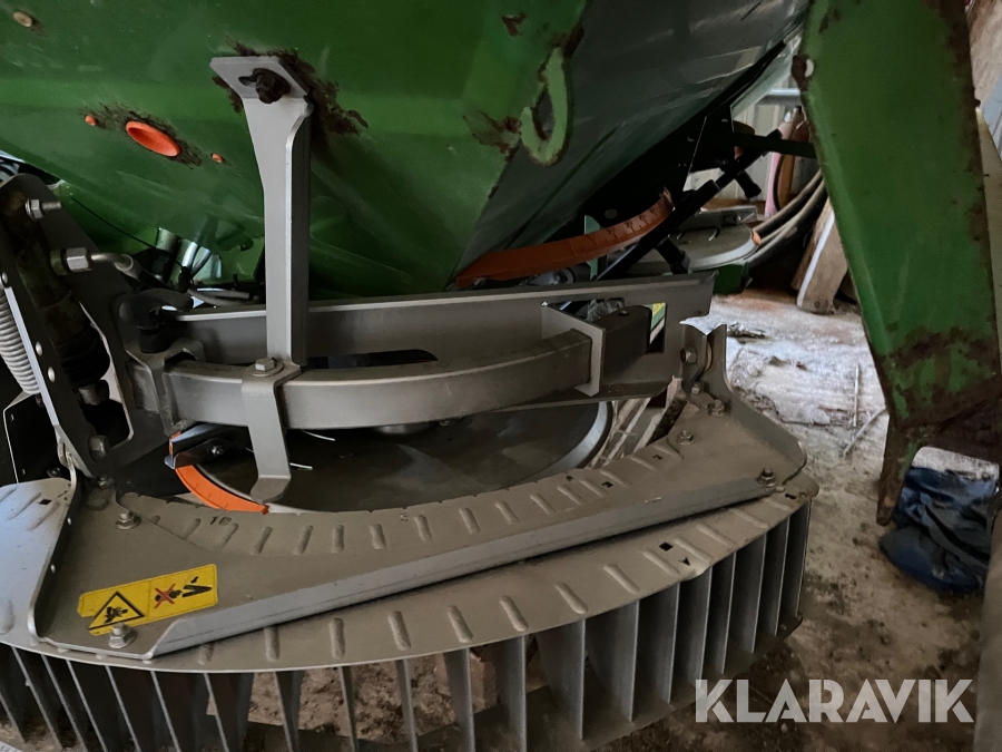 Gödningsspridare Amazone ZA-M 1500, Mjölby, Klaravik auktion