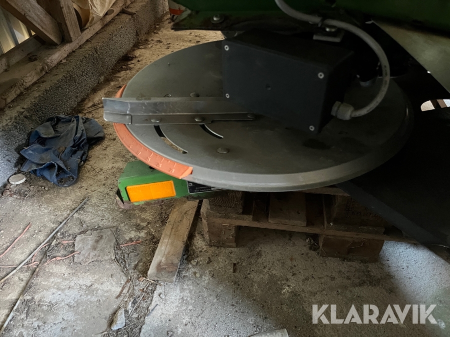 Gödningsspridare Amazone ZA-M 1500, Mjölby, Klaravik auktion