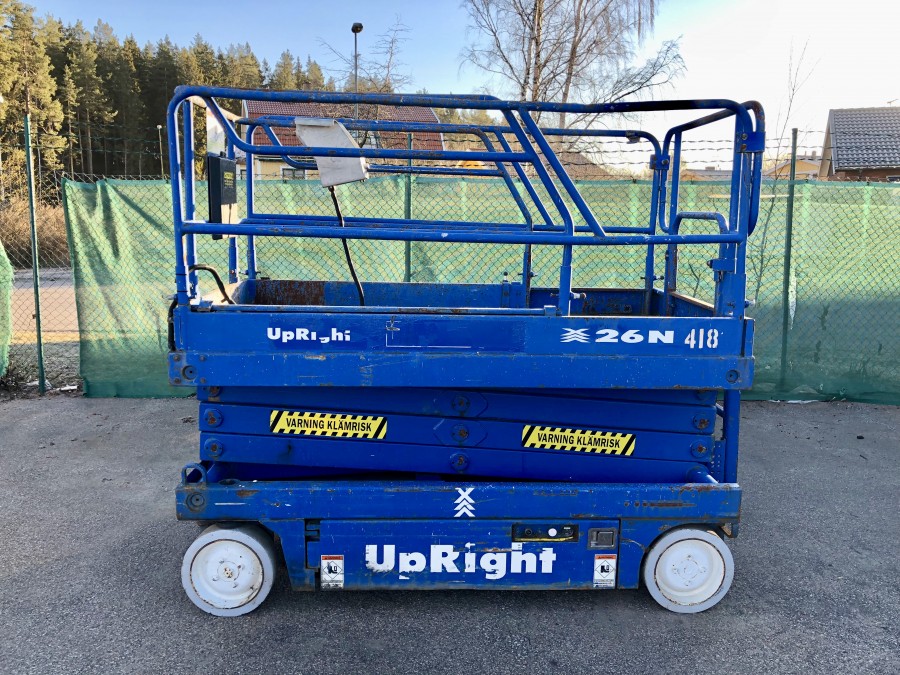 Klaravik Auktioner | Saxlift Upright X26N