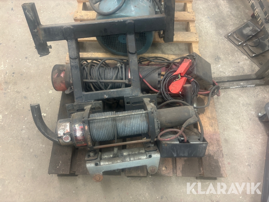 Vinsch 2 st, Kungsbacka, Klaravik auktioner