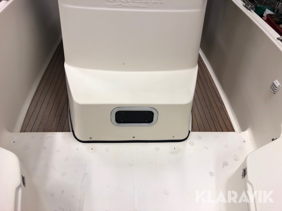 Motorbåt Mercury Uttern 6402